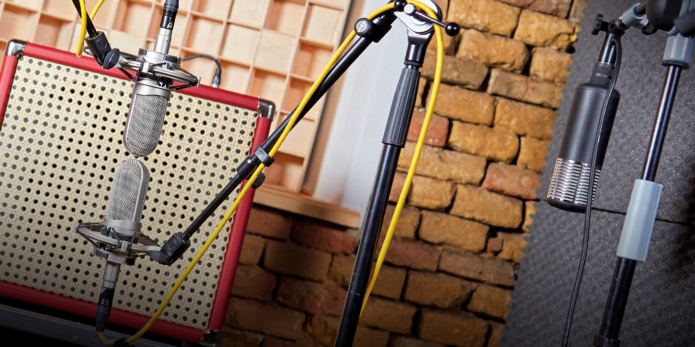 Recording Magazine Resurces: One Amp Three Mics Miking