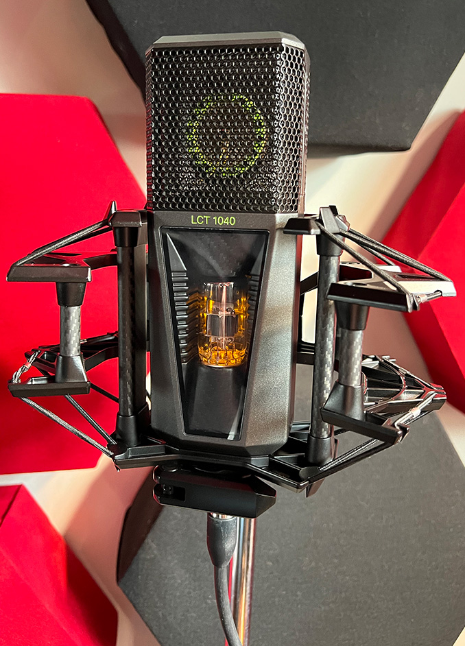 April 2022: LEWITT LCT 1040 ultimate microphone system