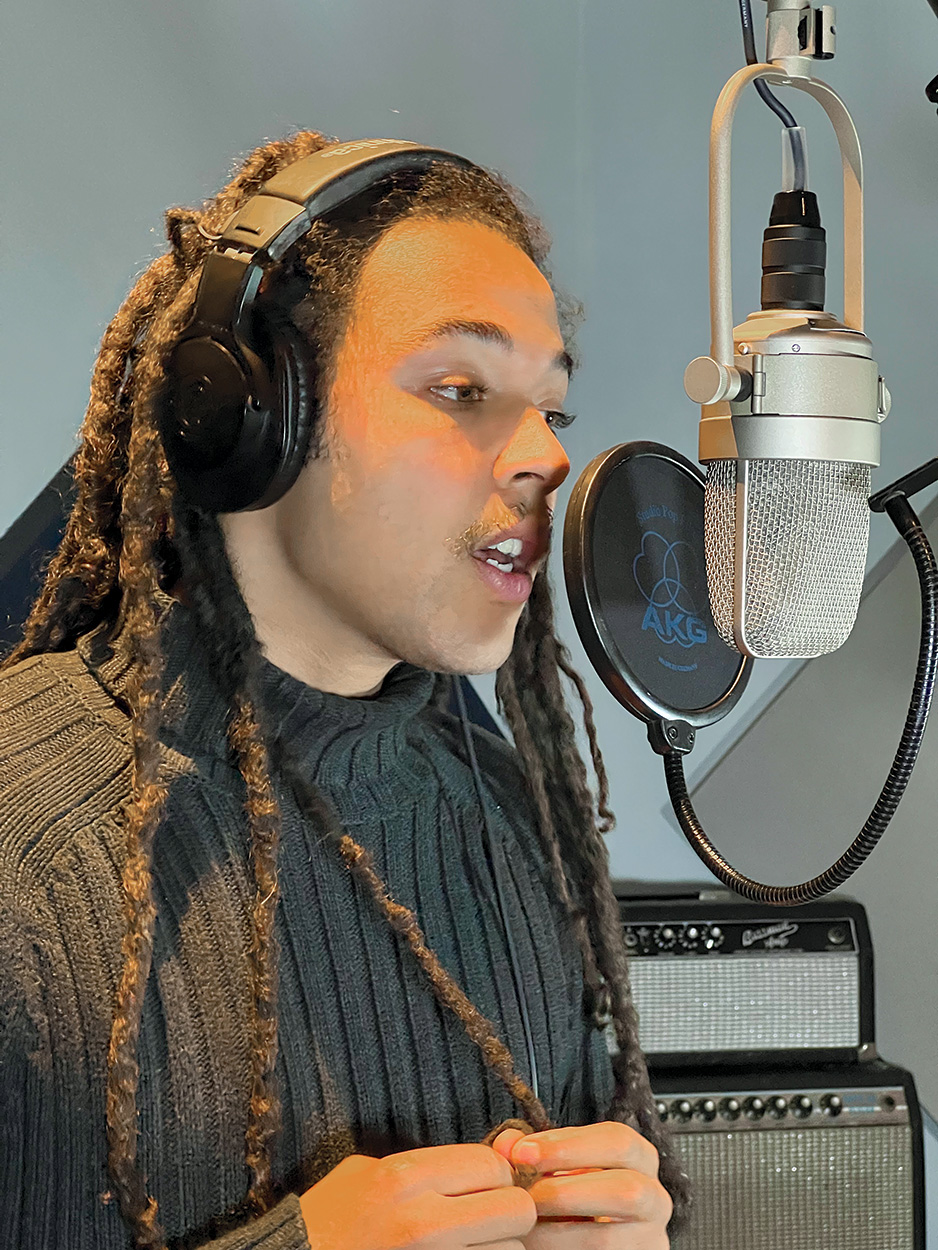 March 2023: Neumann M49 V